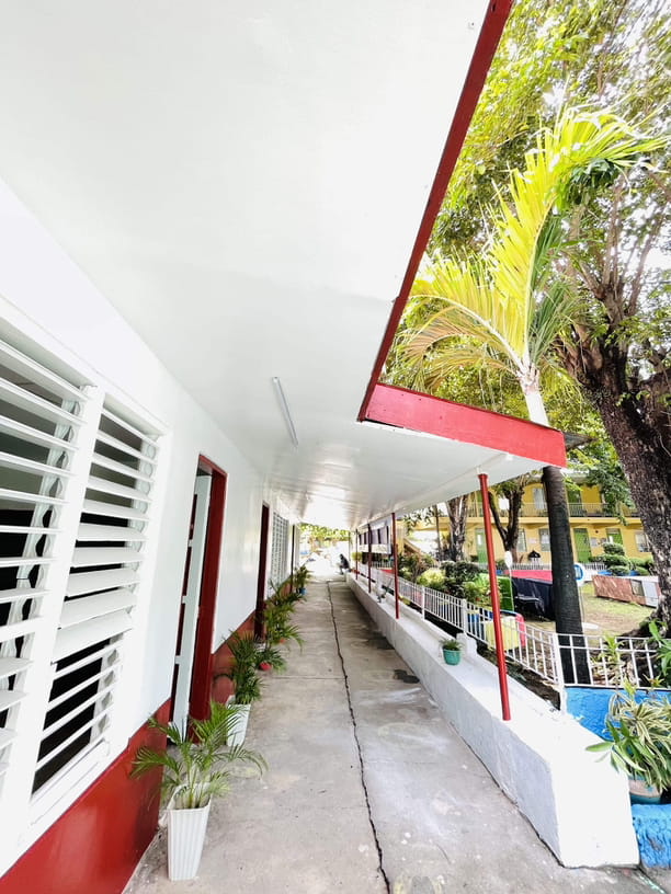 SMFI, UNIQLO Philippines nagkaisa upang isaayos ang...